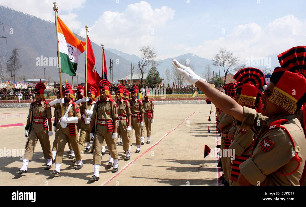 Mar 17, 2011 - Manigam, Kashmir, India - Indian police from Jammu and ...
