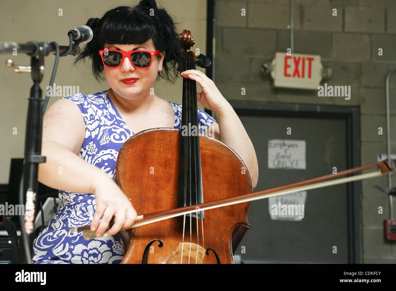 Mar. 18, 2011 - Austin, Texas, U.S. - Shortwave Society performing at ...