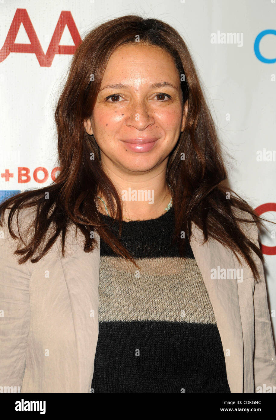 Mar. 19, 2011 - Los Angeles, California, U.S. - Maya Rudolph Attending ...