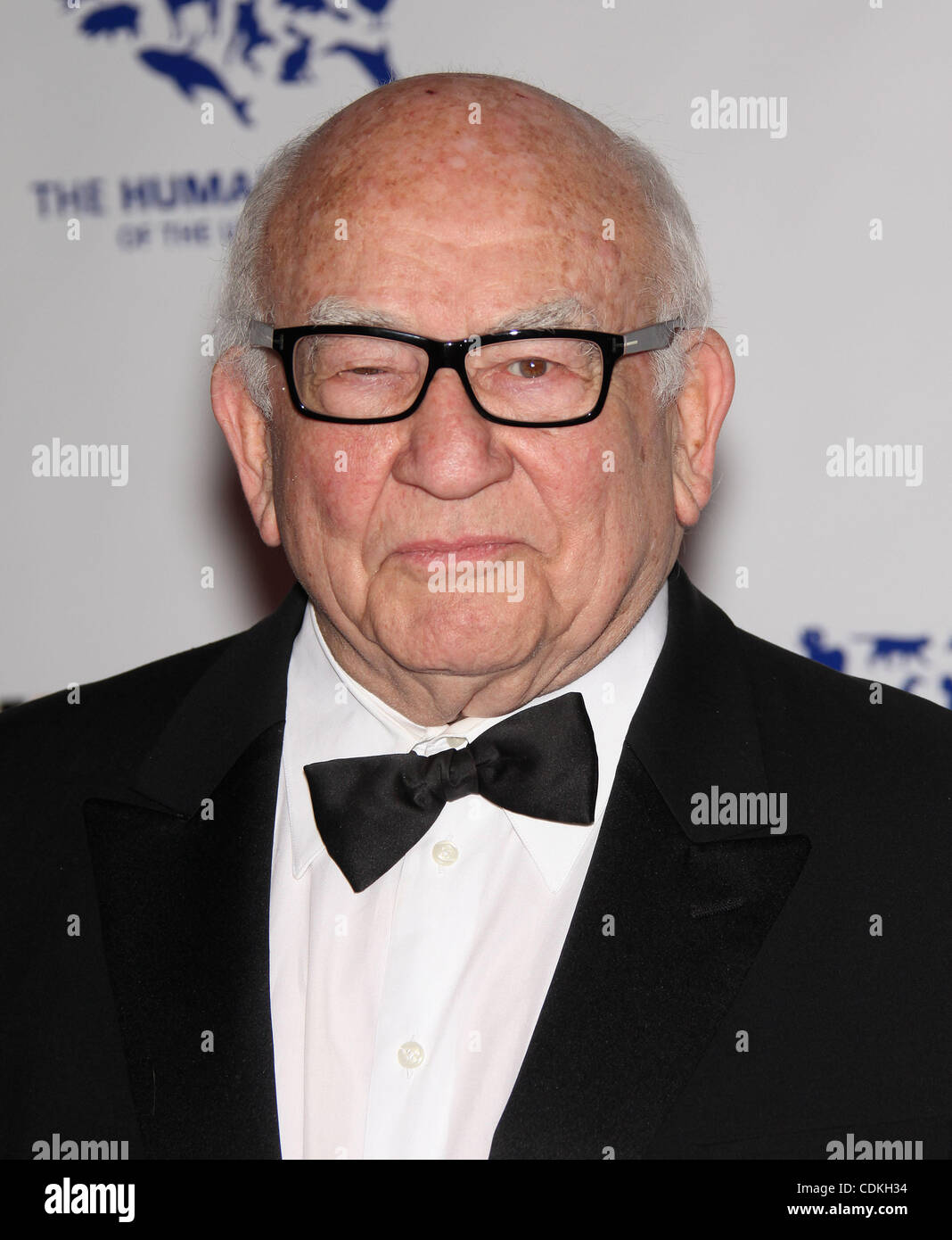 Actor Ed Asner High Resolution Stock Photography and Images - Alamy