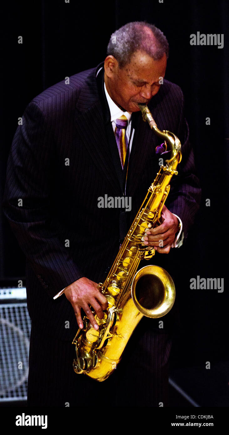 March 21, 2011, Philadelphia PA-USA-Legendary Jazz musician, ODEAN POPE ...