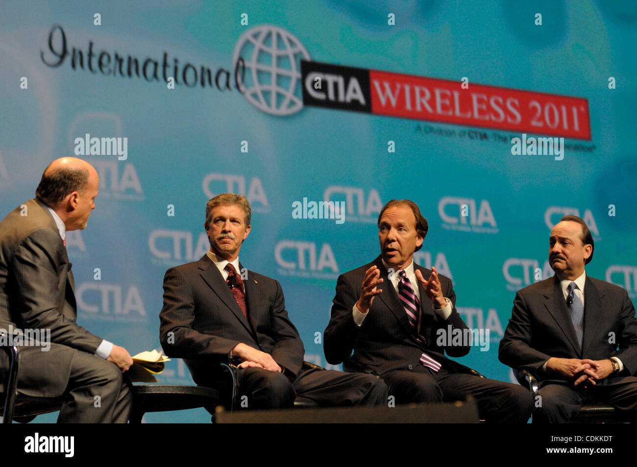 March 22, 2011 - Orlando, Florida, U.S. - Television commentator JAMES ...