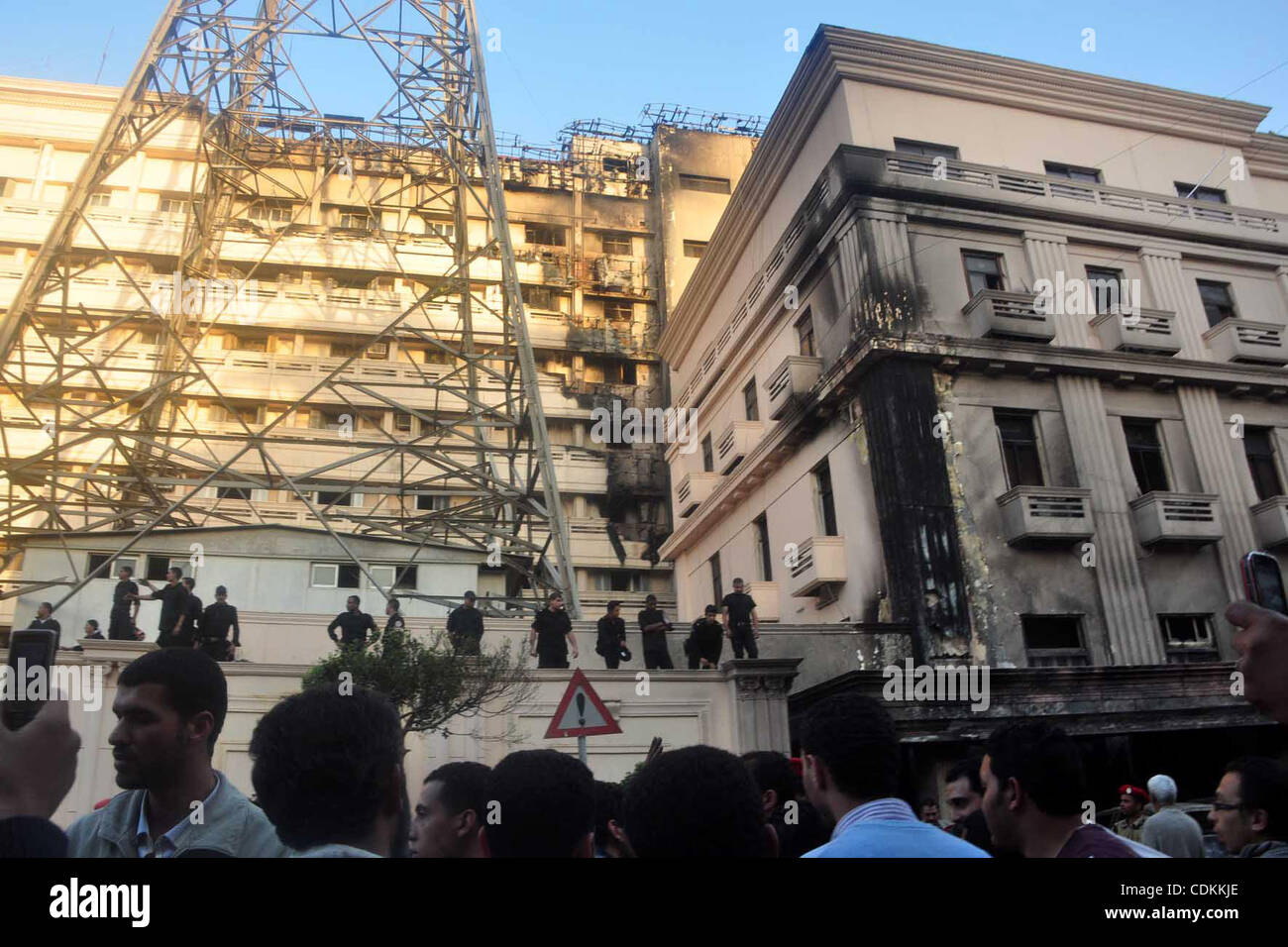 Security source hi-res stock photography and images - Alamy