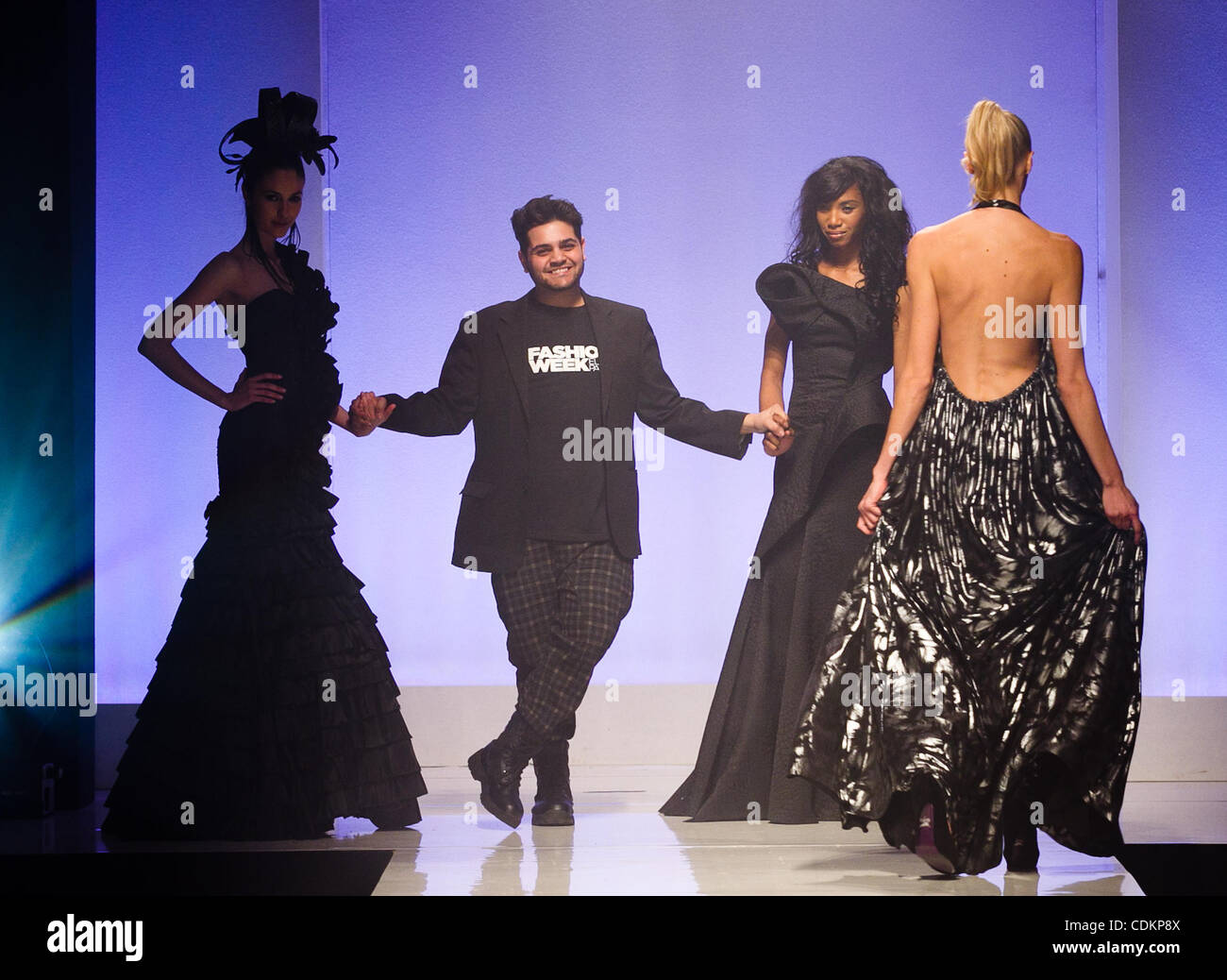 Michael costello project runway hi res stock photography and images Alamy