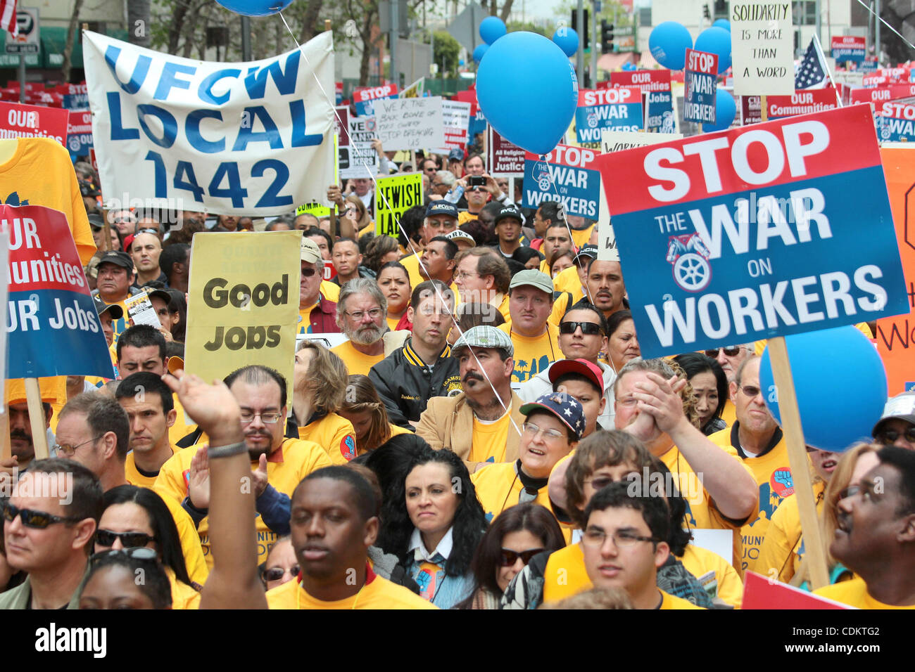 Mar 26, 2011 - Los Angeles, California, U.S. - 5,000 to 8,000 thousand ...