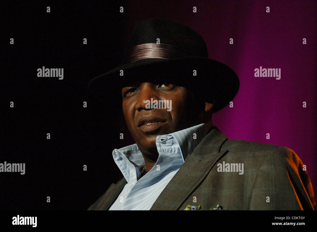 Actor comedian don hi-res stock photography and images - Alamy