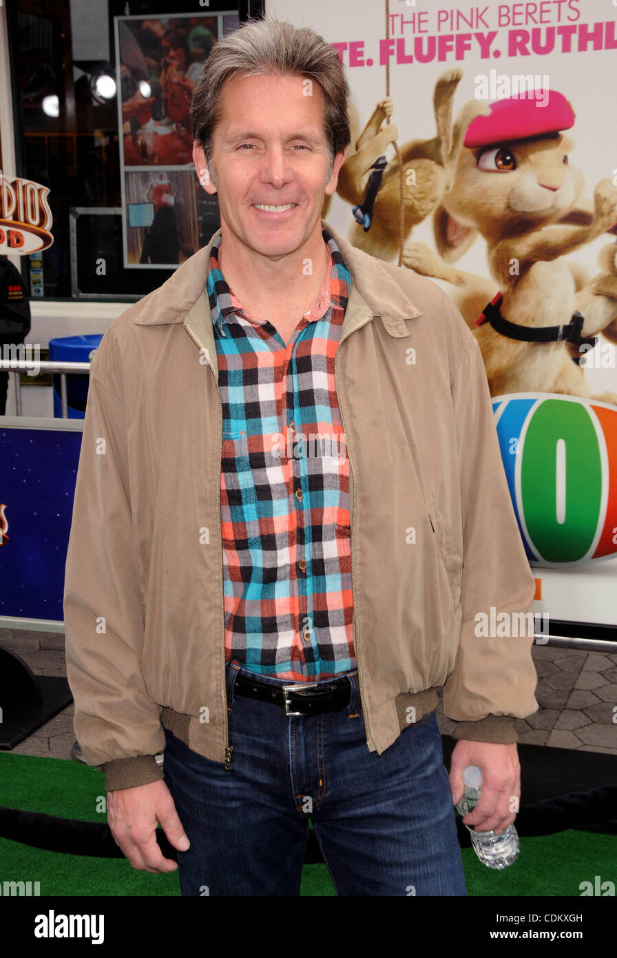 Mar. 27, 2011 - Los Angeles, California, U.S. - Gary Cole Attending The ...