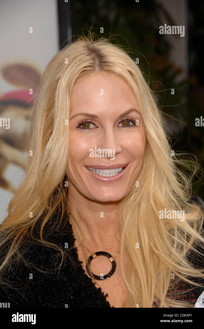 Mar. 27, 2011 - Hollywood, California, U.S. - Peggy Tanous during the ...