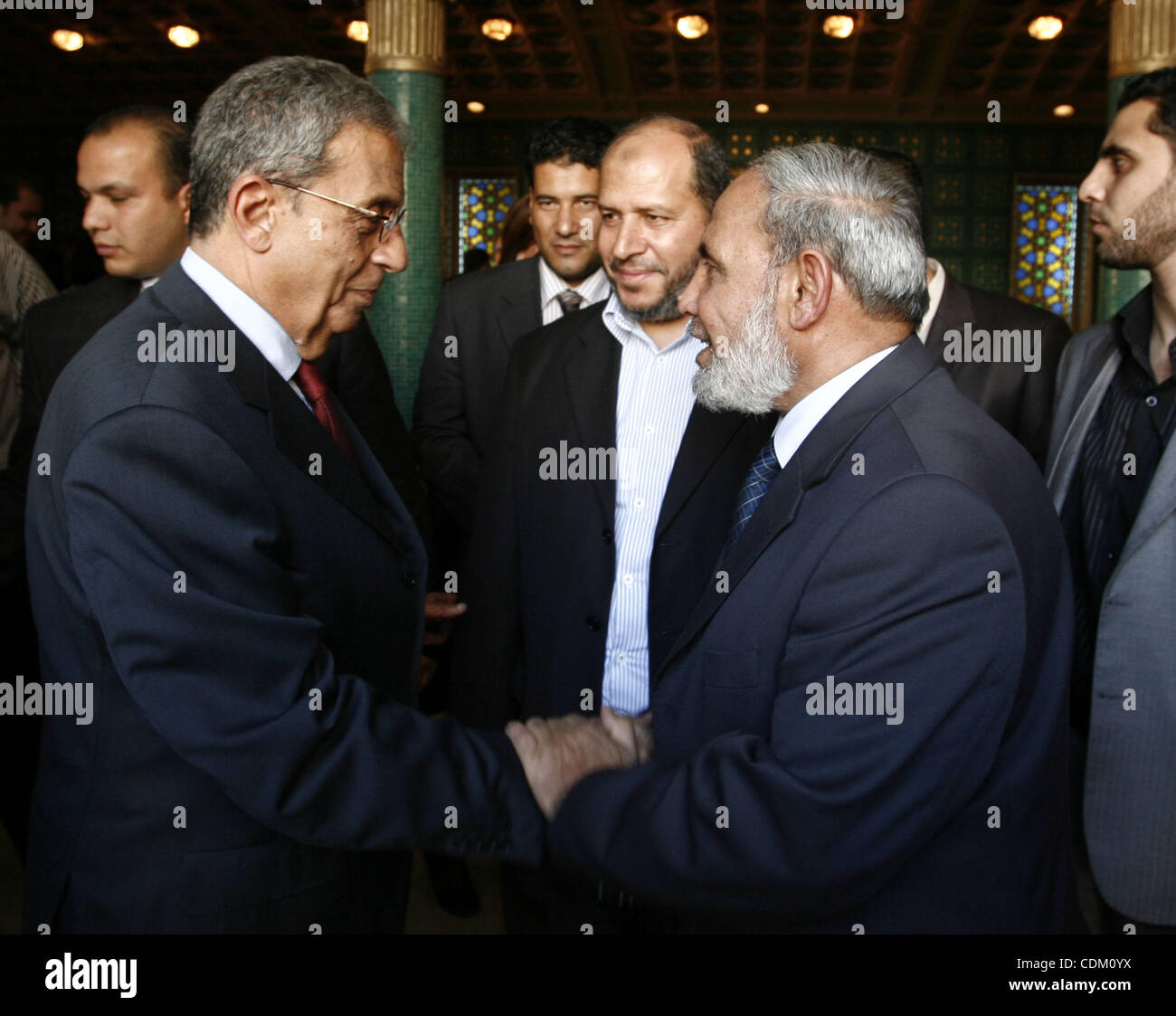 Palestinian Hamas' leader from Gaza, Mahmoud Zahar meets with the Arab ...