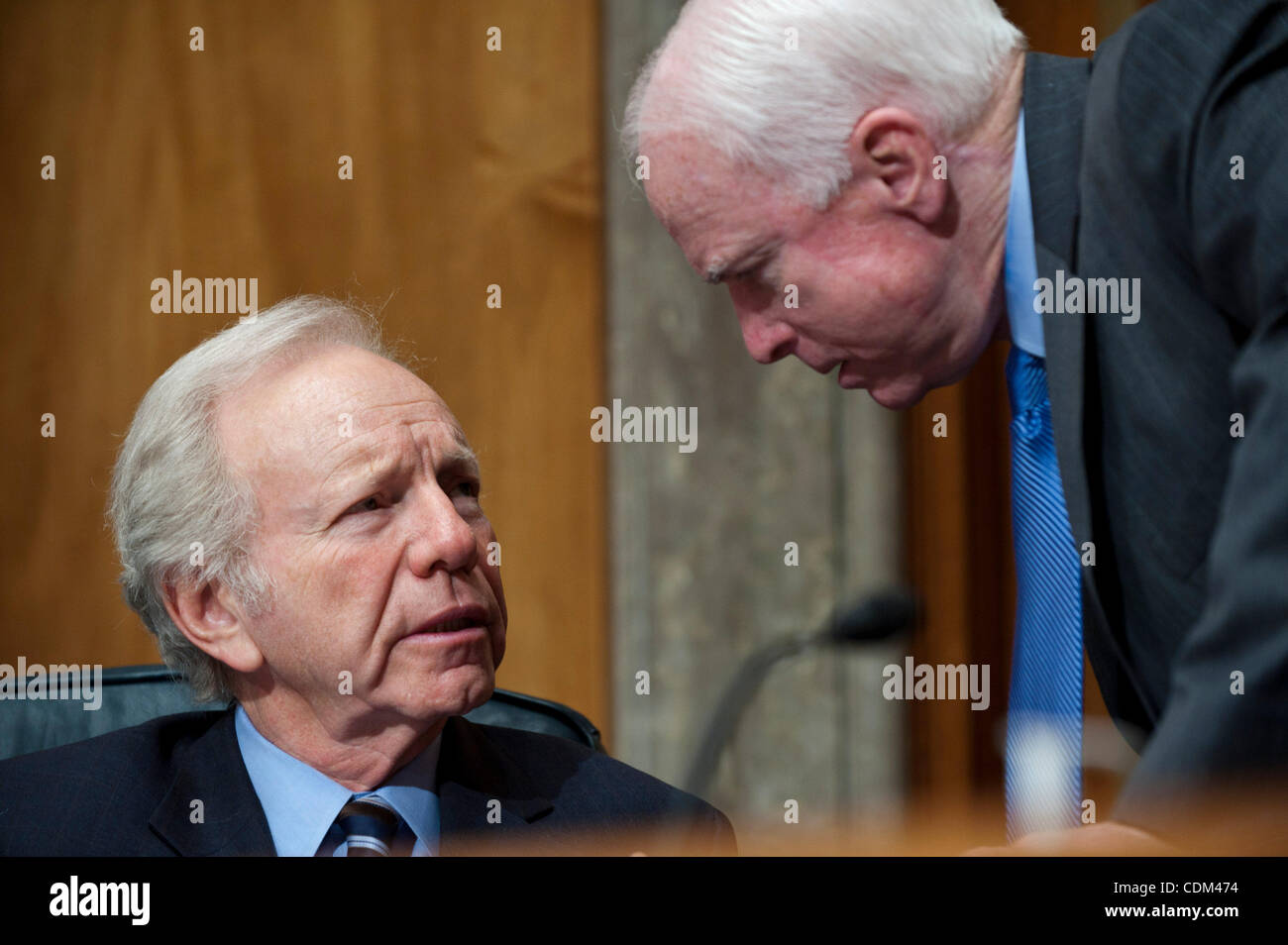 The 9 11 commission report hi-res stock photography and images - Alamy