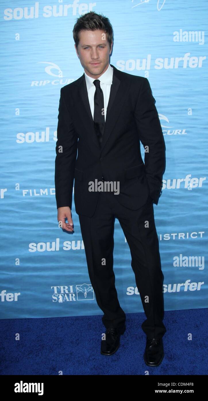 Mar 30, 2011 - Los Angeles, California, USA - Actor ROSS THOMAS at the ...
