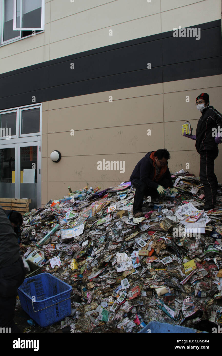 Mar 31, 2011 - Sendai, Japan - Almost three weeks after the tsunami ...