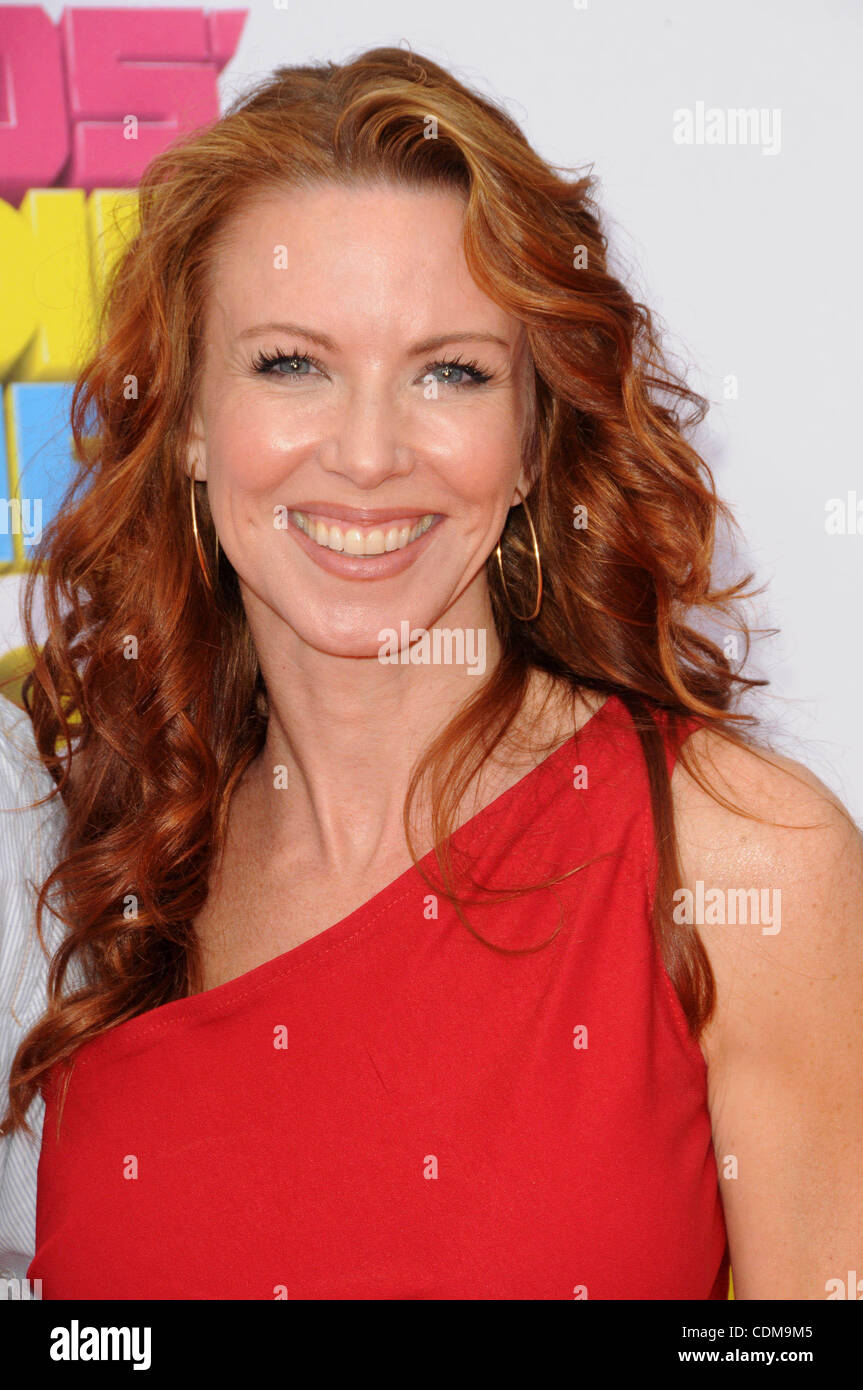 Apr. 2, 2011 - Los Angeles, California, U.S. - Challen Cates Attending ...