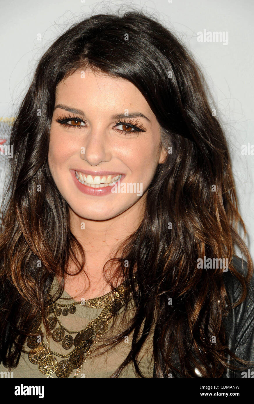 Apr. 3, 2011 - Los Angeles, California, U.S. - Shenae Grimes Attending The 10th ANNUAL COMEDY ...