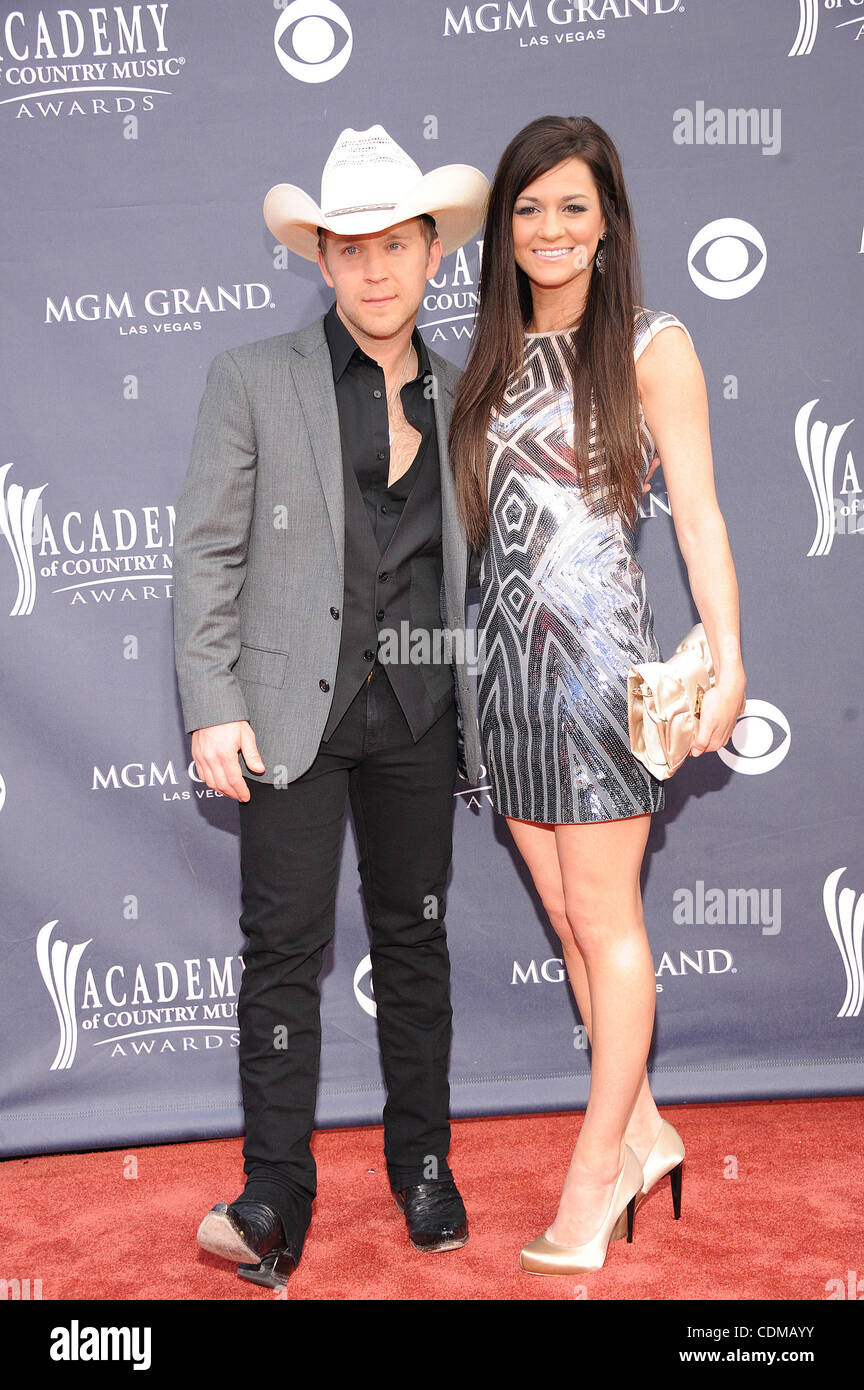 Apr. 3, 2011 - Las Vegas, Nevada; USA - Singer JUSTIN MOORE arrives on ...