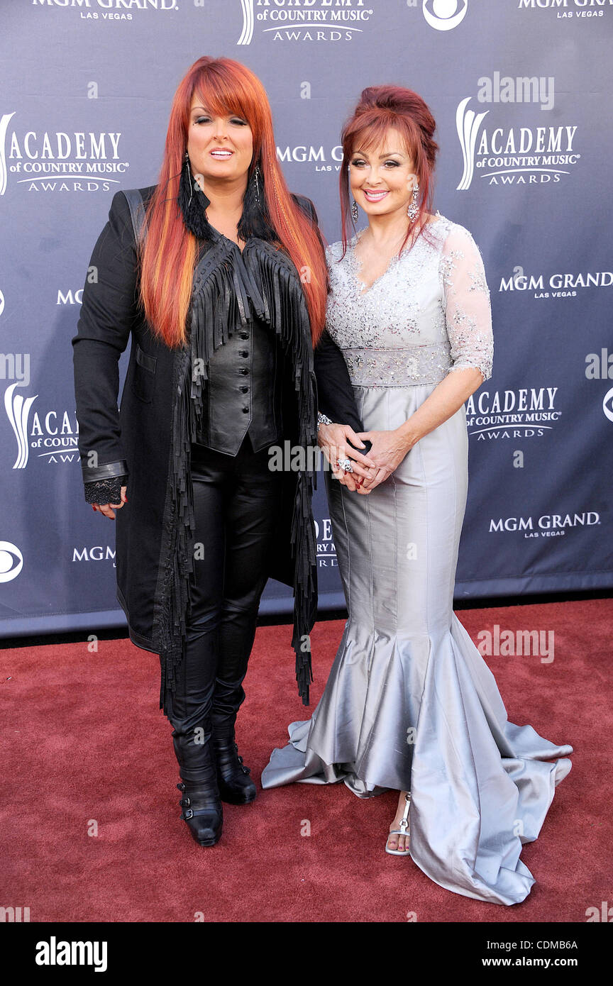 Apr. 3, 2011 - Las Vegas, Nevada; USA - Singer WYNONNA JUDD and NAOMI ...