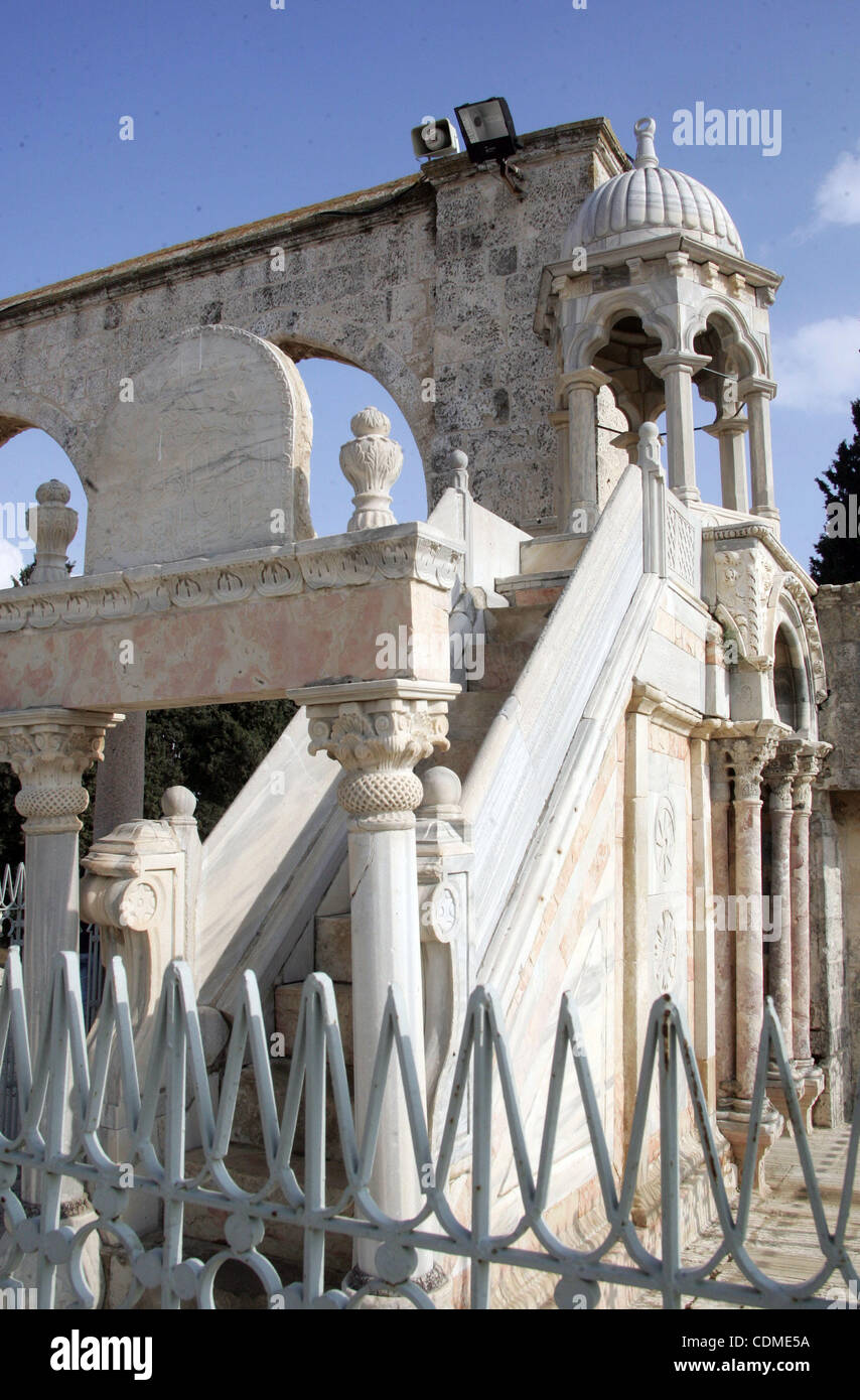 Jerusalem’s temple mount hi-res stock photography and images - Alamy
