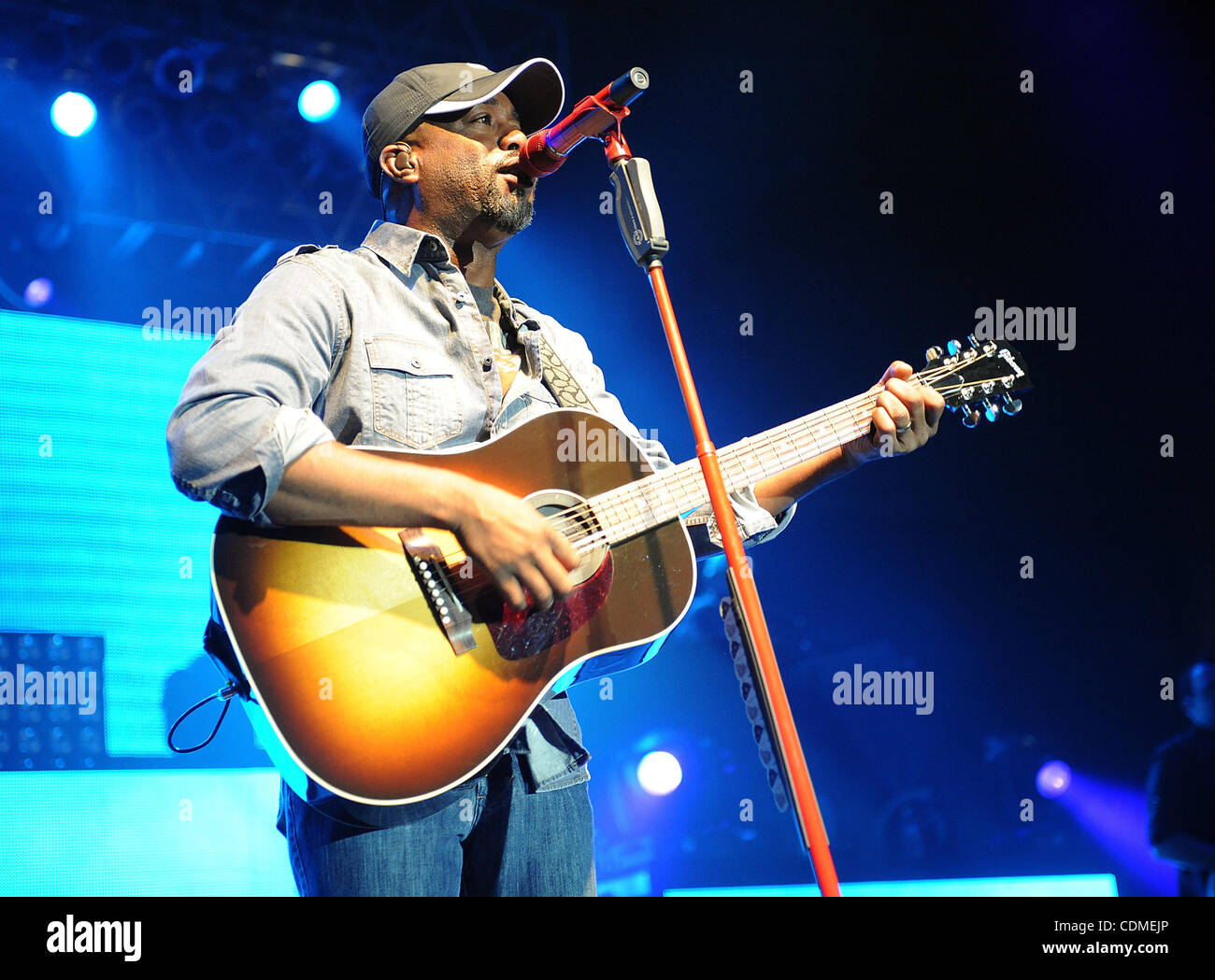 Trask coliseum hi-res stock photography and images - Alamy