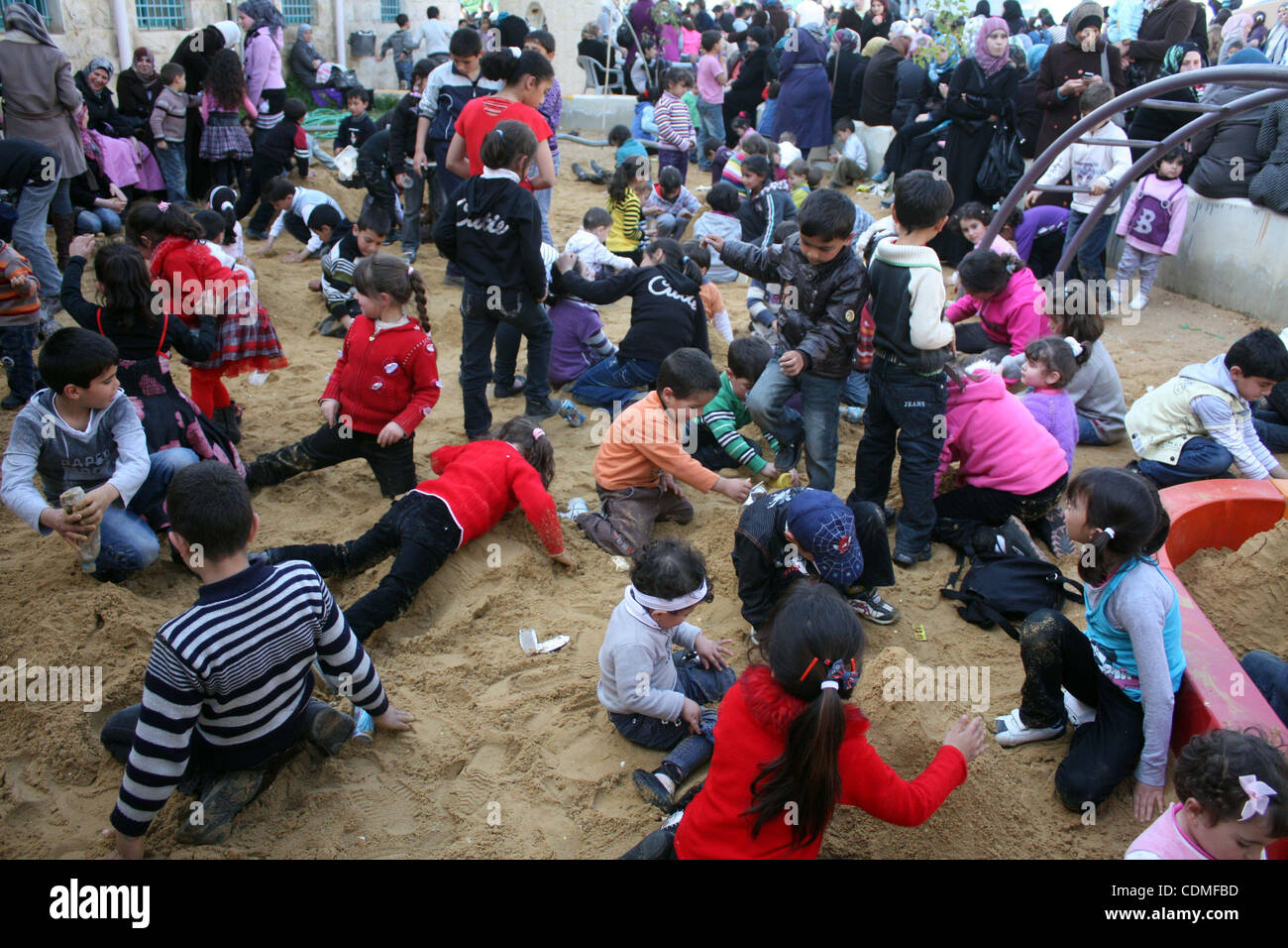 Palestinian children take part in playing festival ( All Together with ...