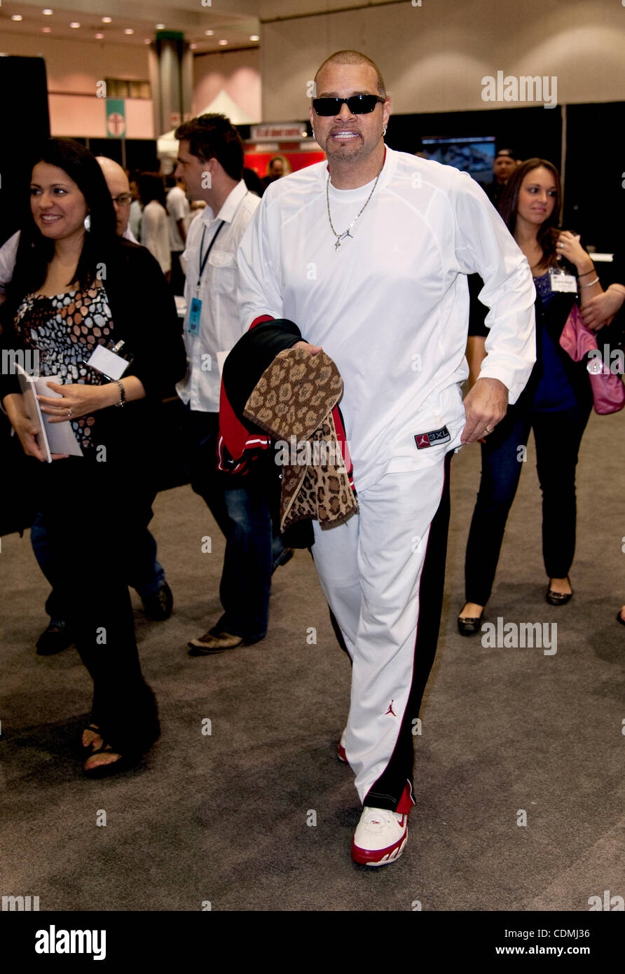 Sinbad with family hi-res stock photography and images - Alamy