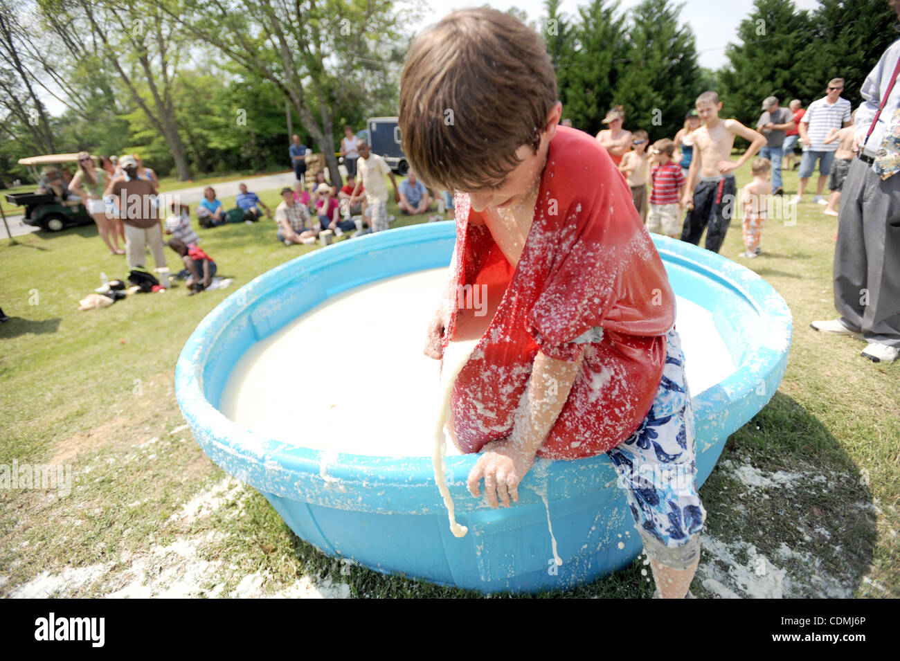 Apr. 9, 2011 - Warwick, GEORGIA, U.S. - Oscar Hines, 11, heads towards ...
