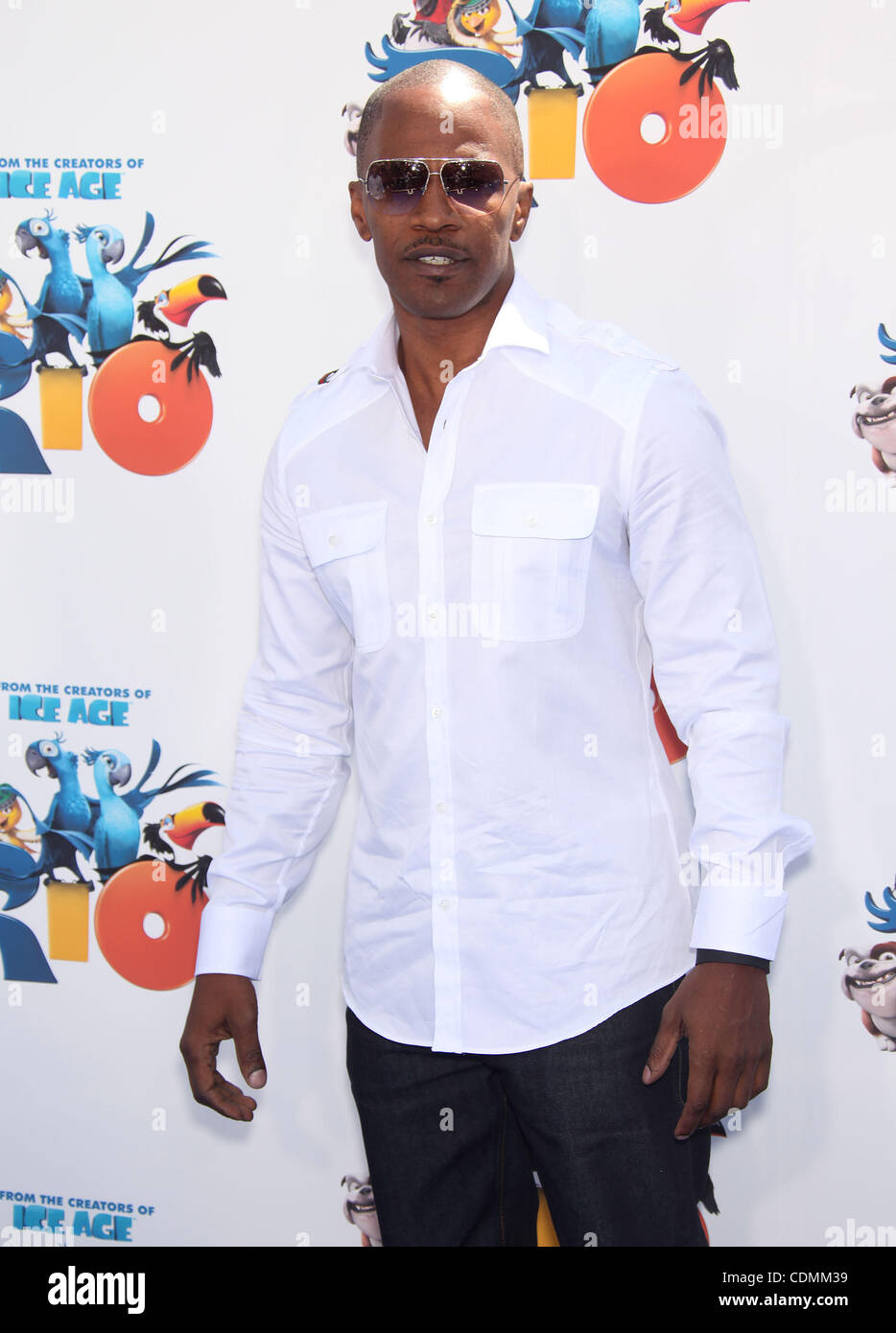 Apr. 10, 2011 - Hollywood, California, U.S. - Jamie Foxx arrives to the ...