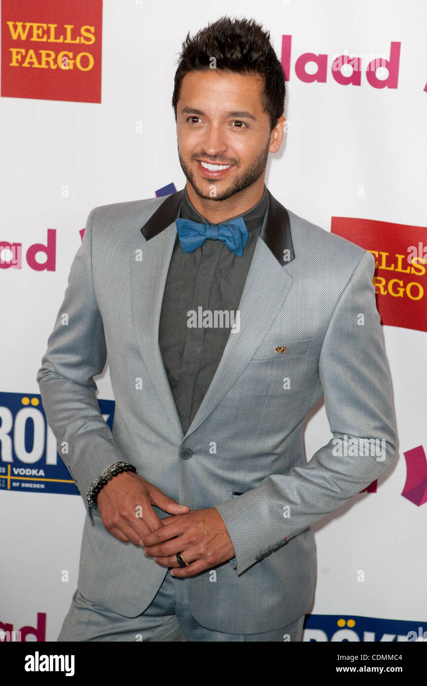 April 10, 2011 - Los Angeles, California, U.S - Jai Rodriguez arrives ...