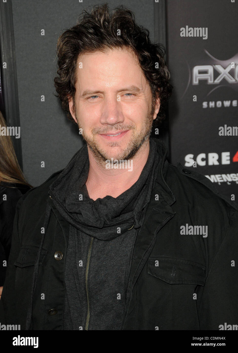 Jamie kennedy scream hi-res stock photography and images - Alamy