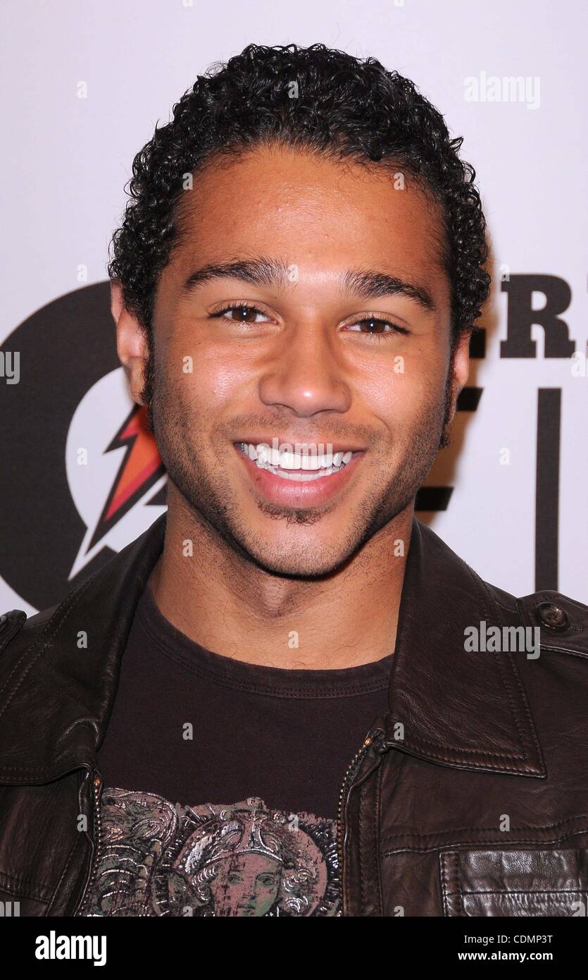 Apr. 12, 2011 - Hollywood, California, U.S. - Gatorade G Series Fit ...