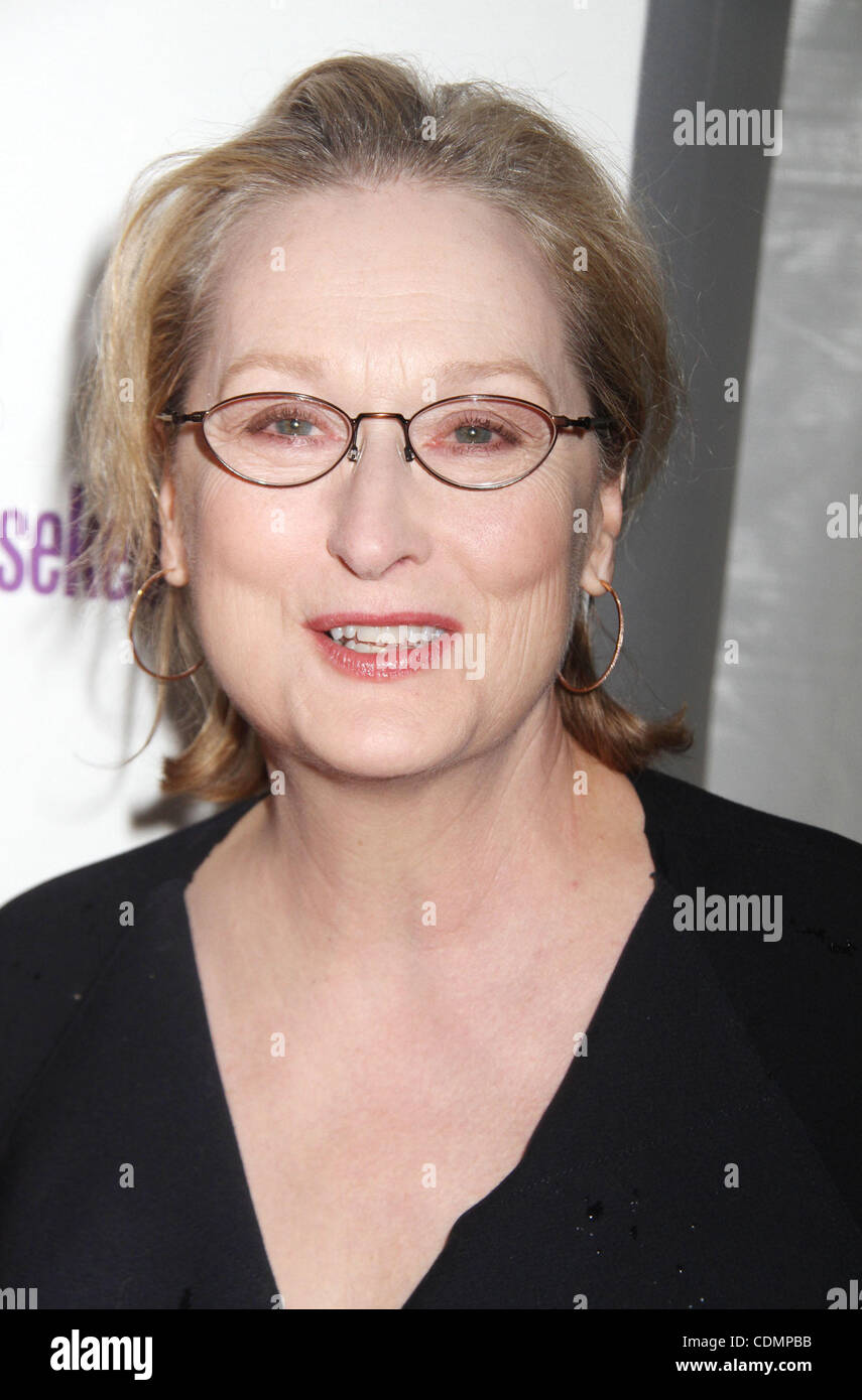Apr. 12, 2011 - New York, New York, U.S. - Actress MERYL STREEP at the ...