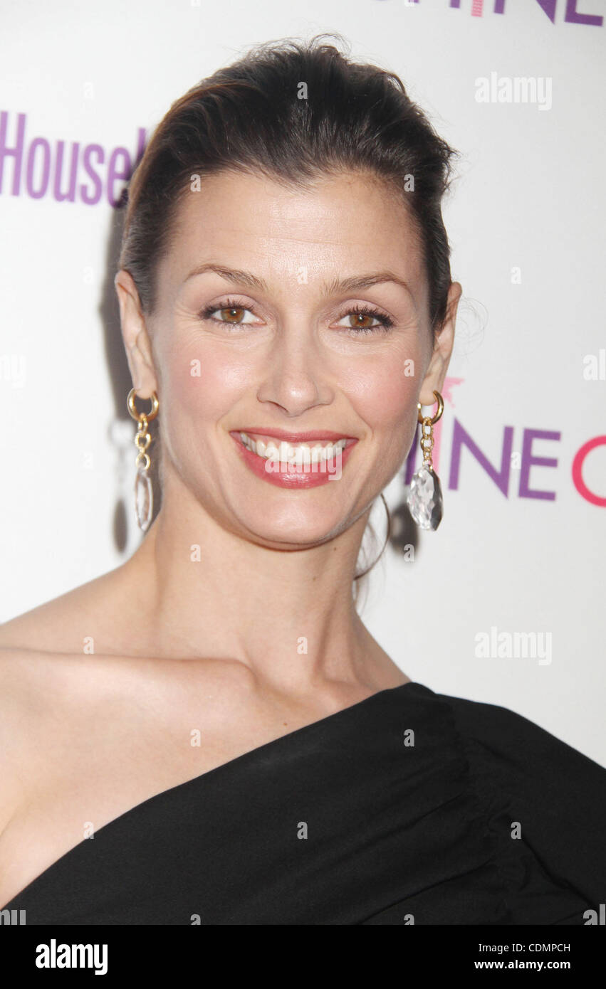 Apr. 12, 2011 - New York, New York, U.S. - Actress BRIDGET MOYNAHAN at ...