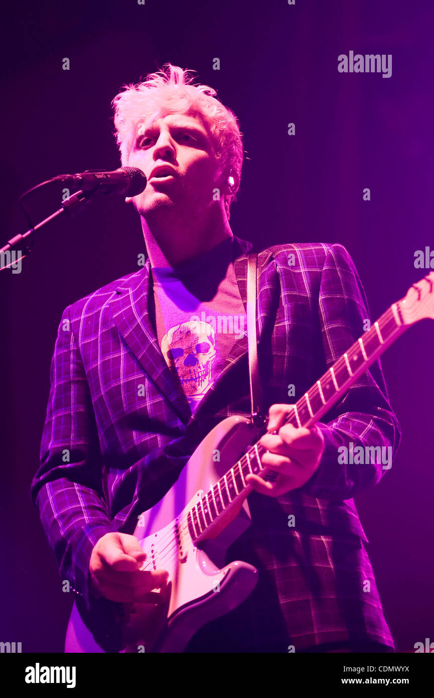 April 15, 2011 - Chicago, IL, USA - Chris Allen, guitarist of the Neon ...