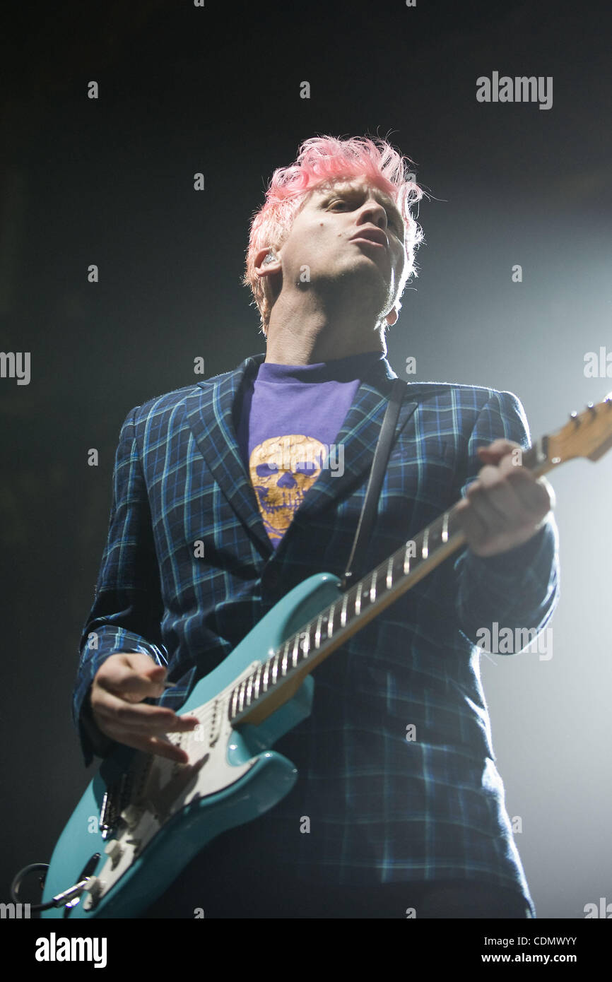 April 15, 2011 - Chicago, IL, USA - Chris Allen, guitarist of the Neon ...
