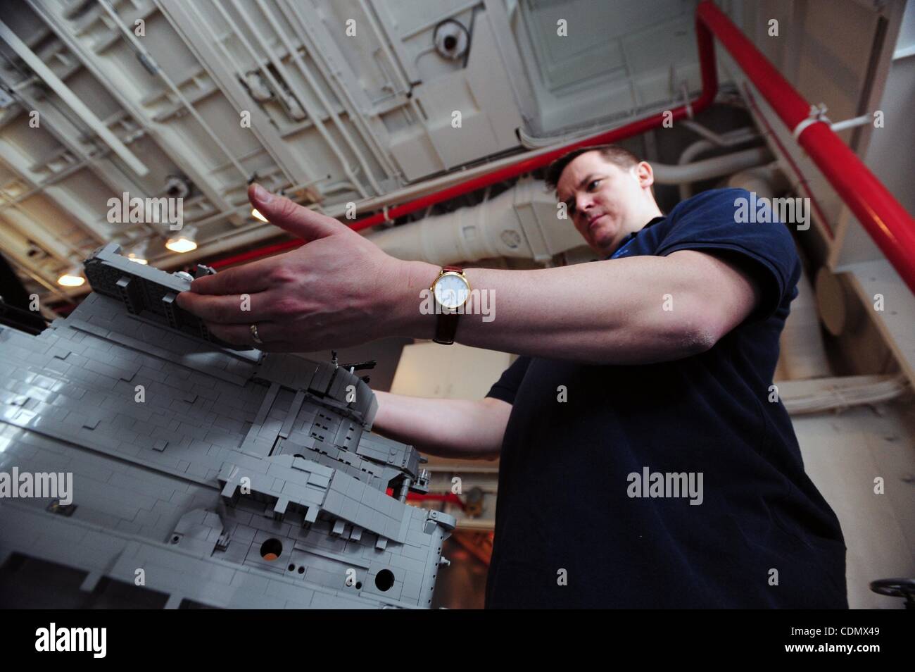 Apr. 15, 2011 - Manhattan, New York, U.S. - Artist ED DIMENT of ...