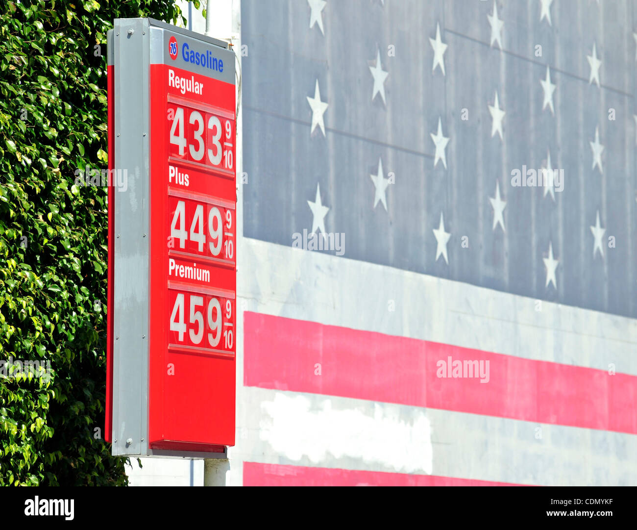 76 Gas Station Stock Photos & 76 Gas Station Stock Images - Alamy