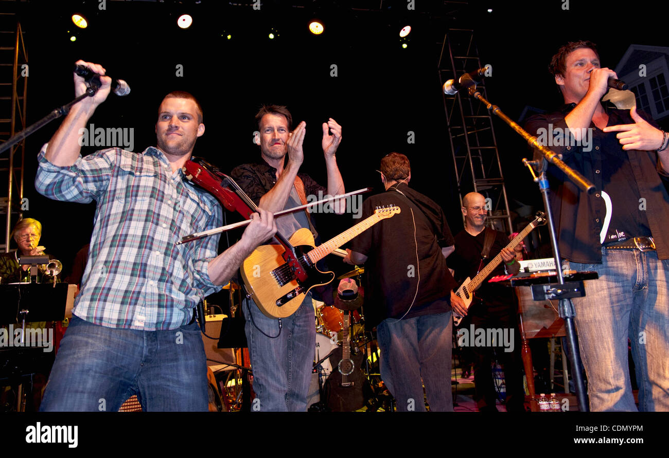 Apr.16, 2011 - Universal City, California, USA - The Band From TV ...