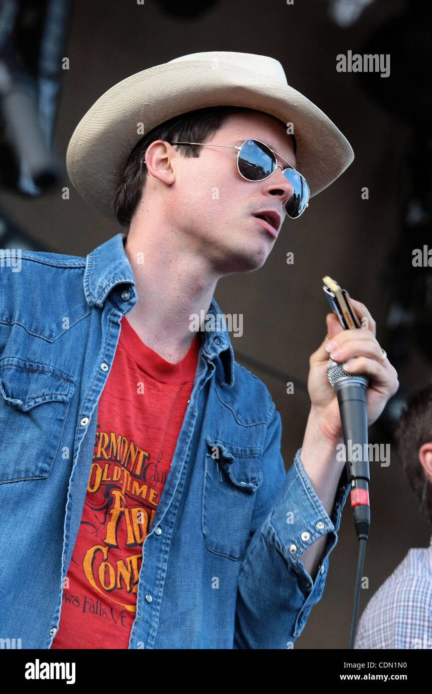 Apr 22, 2011 - San Pedro, California, U.S. - KETCH SECOR - Fiddle ...