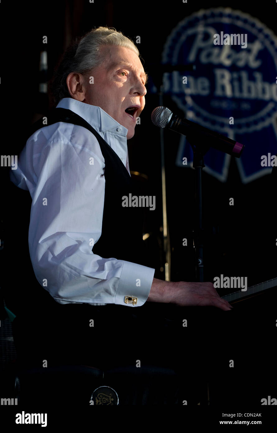 Viva lee hi-res stock photography and images - Alamy