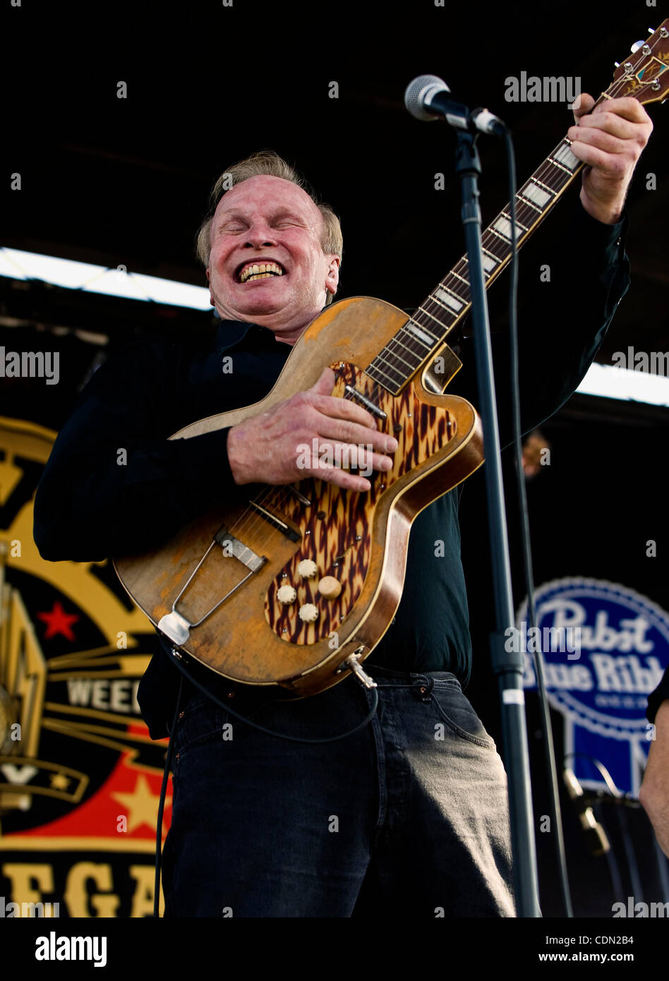 Blasters hi-res stock photography and images - Alamy