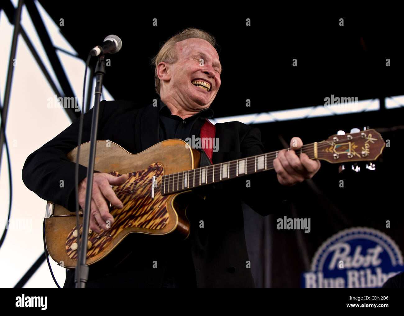 Phil alvin hi-res stock photography and images - Alamy