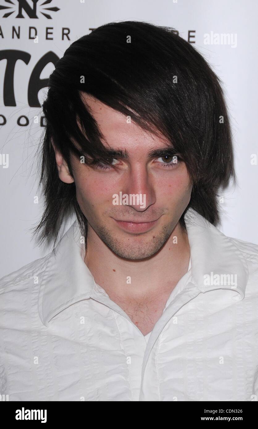 Felix Scott's Instagram, Twitter & Facebook on IDCrawl