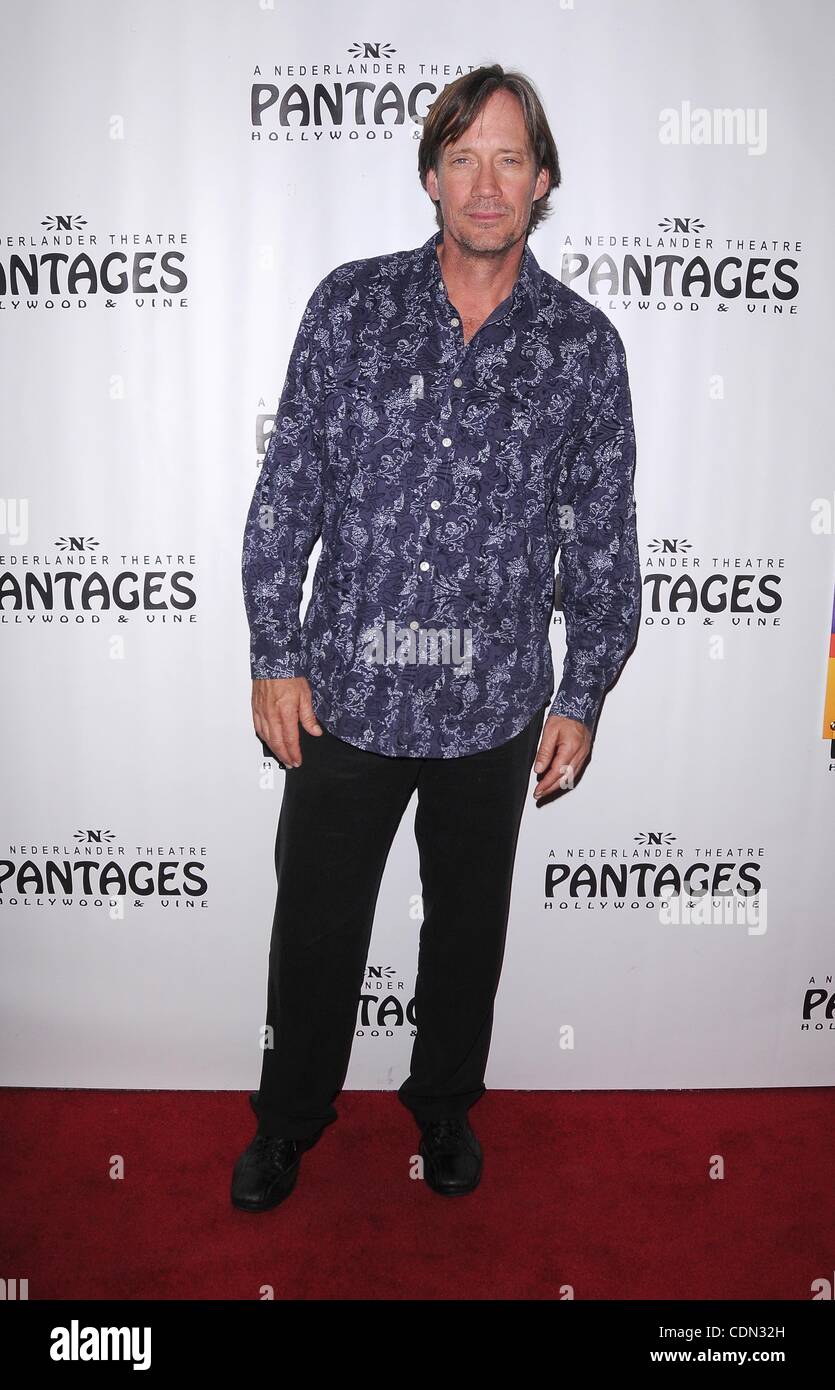 Apr. 26, 2011 - Hollywood, California, U.S. - Los Angeles premiere of ...