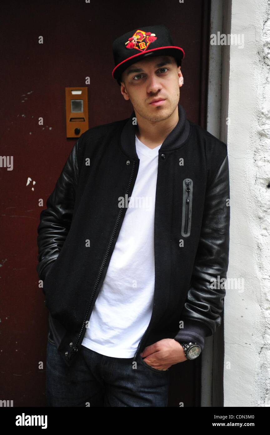 April 28, 2011 - Manhattan, New York, U.S. - Rapper EMILIO ROJAS, 27 ...