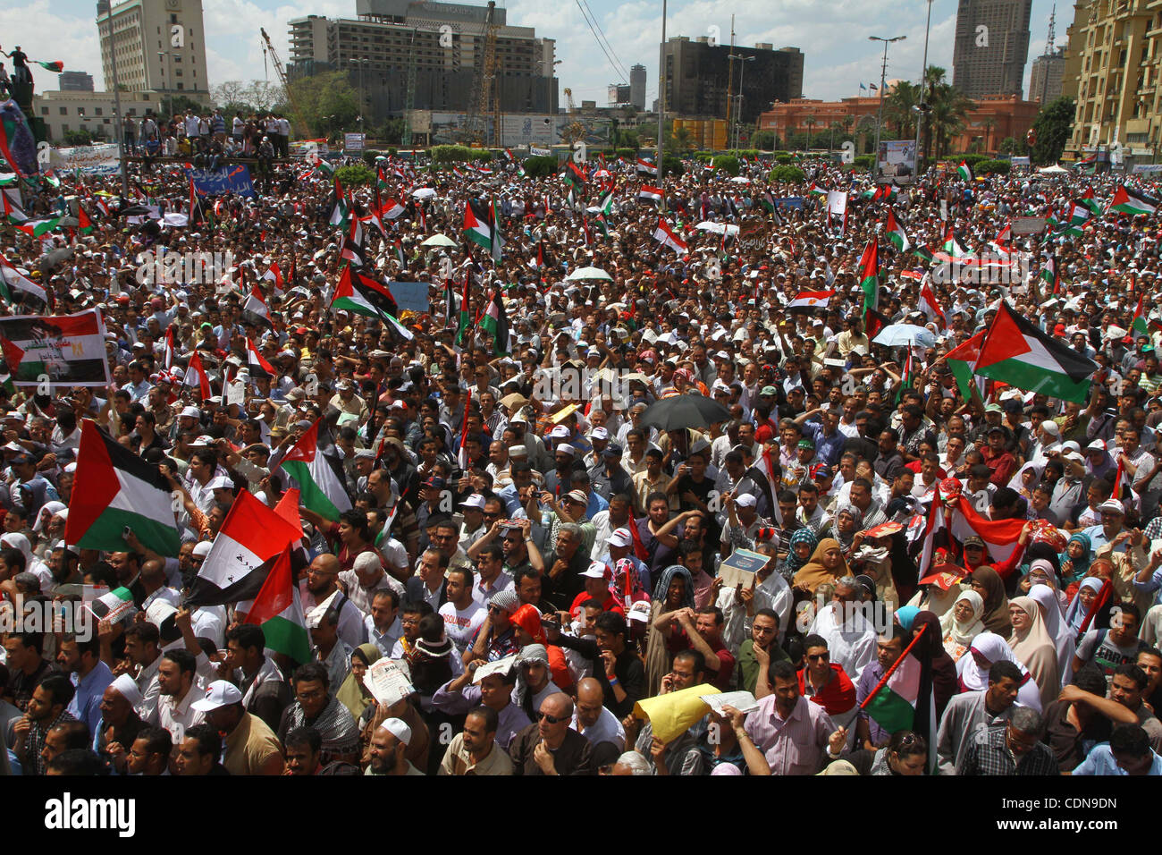 May 13, 2011 - Cairo, Egypt - Egyptians rally in Cairo's Tahrir Square ...