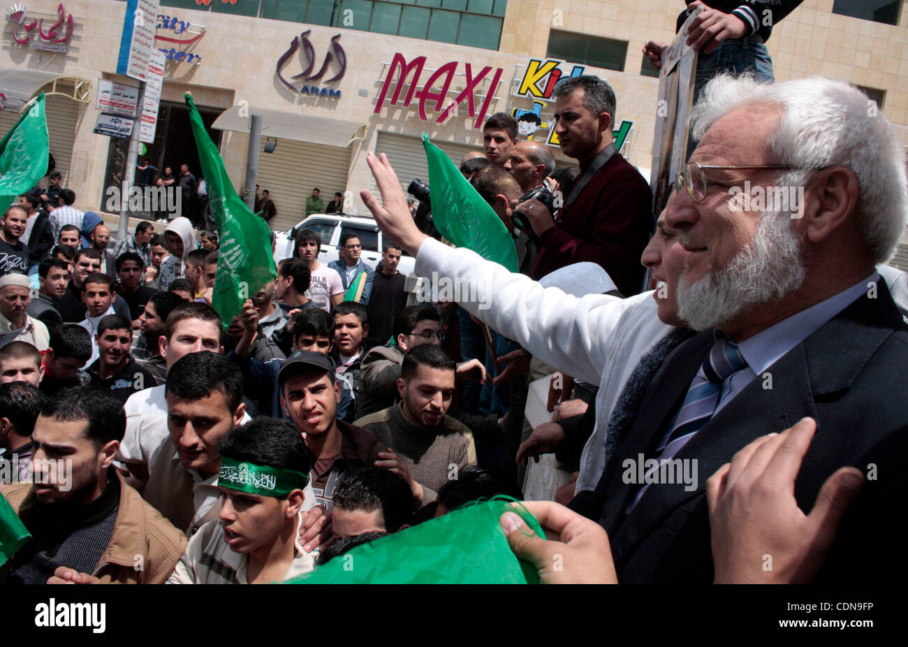 May 13, 2011 - Hebron, West Bank, Palestinian Territories - Palestinian ...