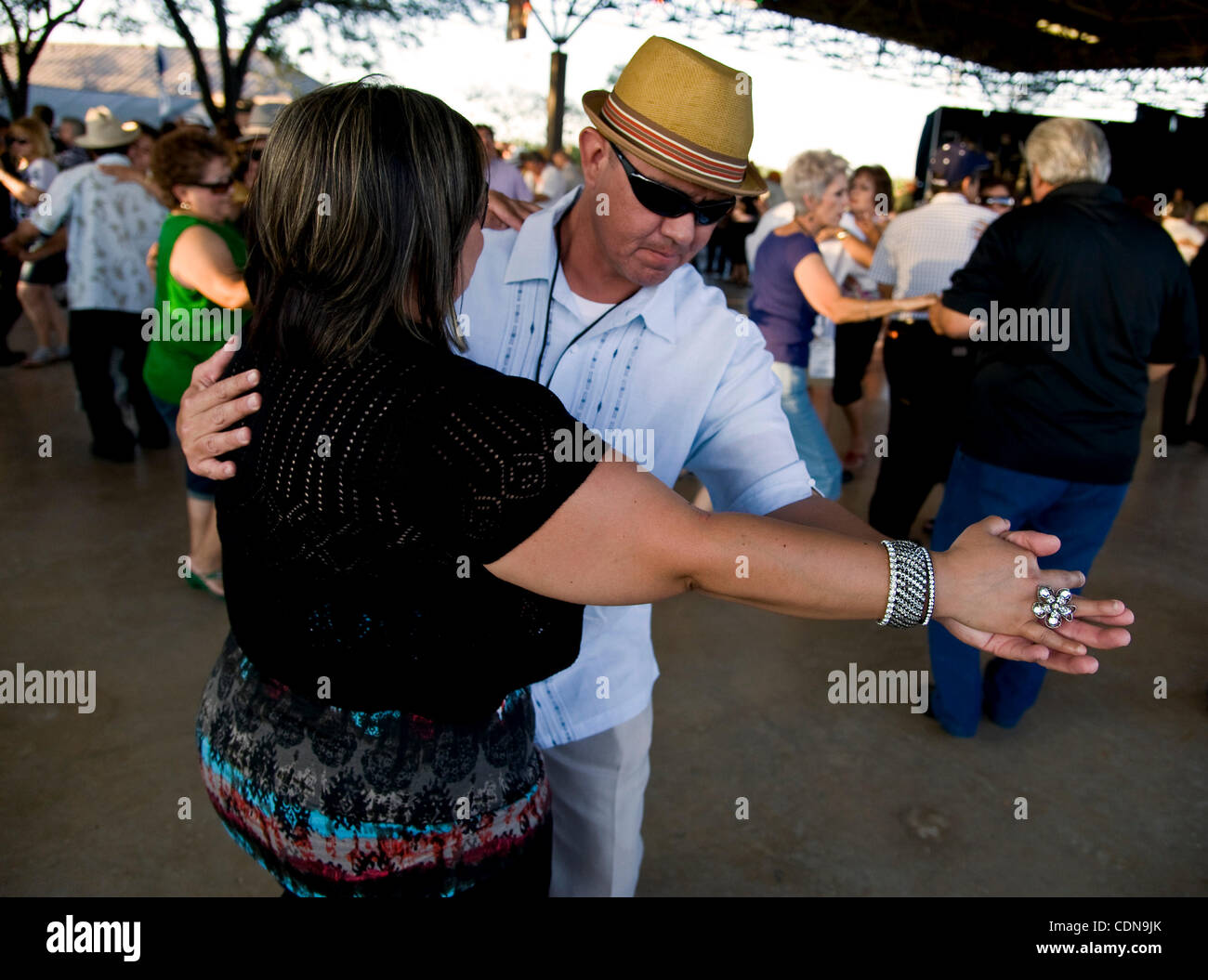 Tejano dance hi-res stock photography and images - Alamy
