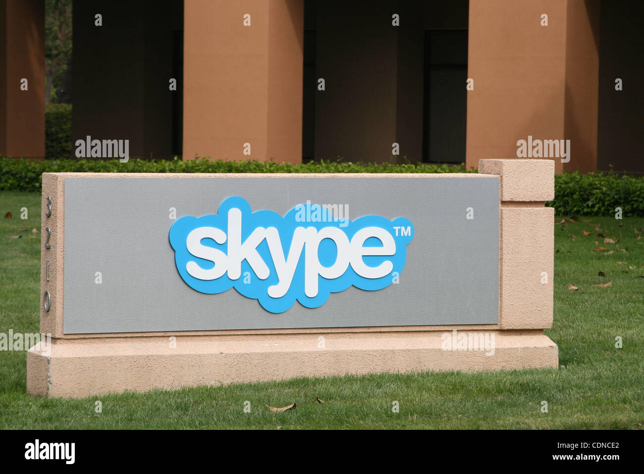 Microsoft headquarters california hi-res stock photography and images ...