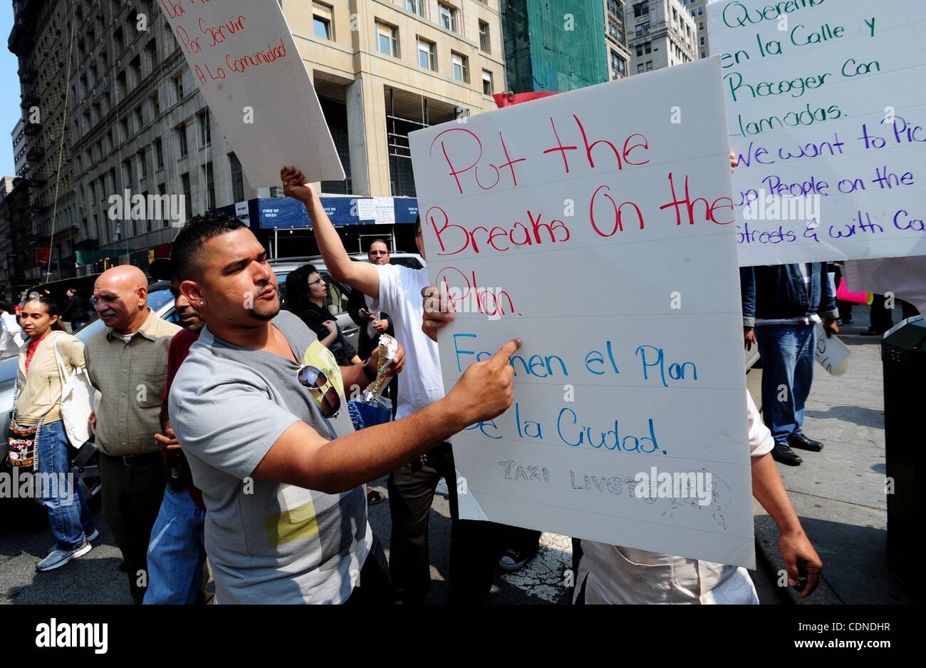 May 26, 2011 - Manhattan, New York, U.S. - Hundreds of livery taxi ...