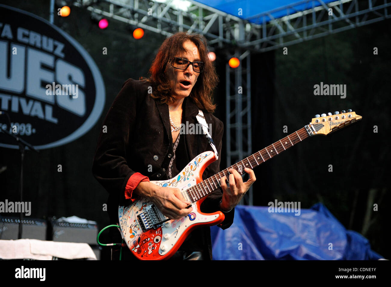 Steve santa cruz hi-res stock photography and images - Alamy