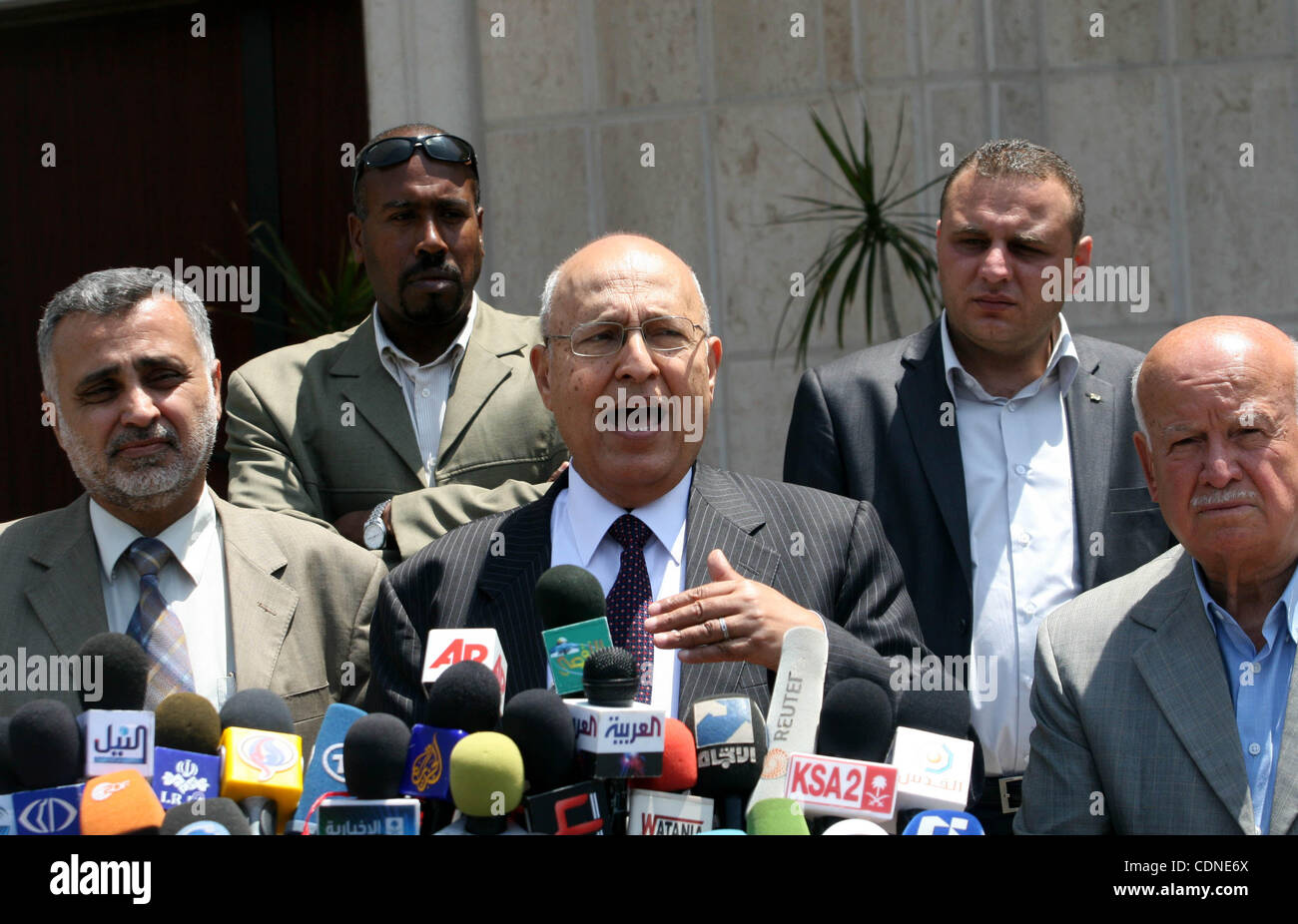 Fatah's commissioner of International relations, Nabil Shaath during a ...
